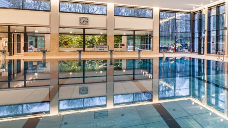 Top 10 Hallenbäder in München - Badespaß das ganze Jahr