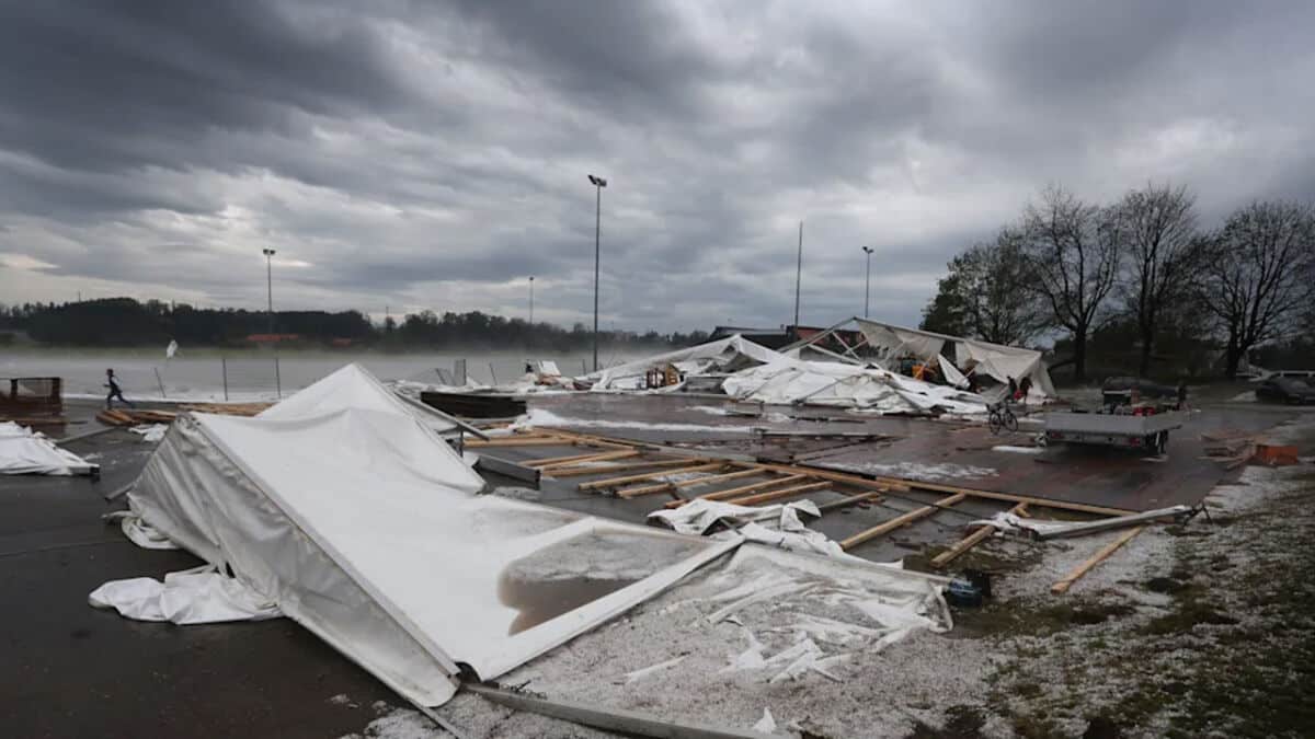 Unwetter-Chaos in Bayern - Verletzte und Verwüstung durch Sturm und Hagel | 95.5 Charivari