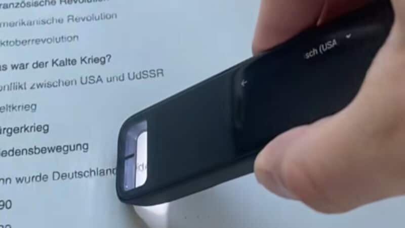 KI-Stift als Spickhilfe für Prüfungen | 95.5 Charivari